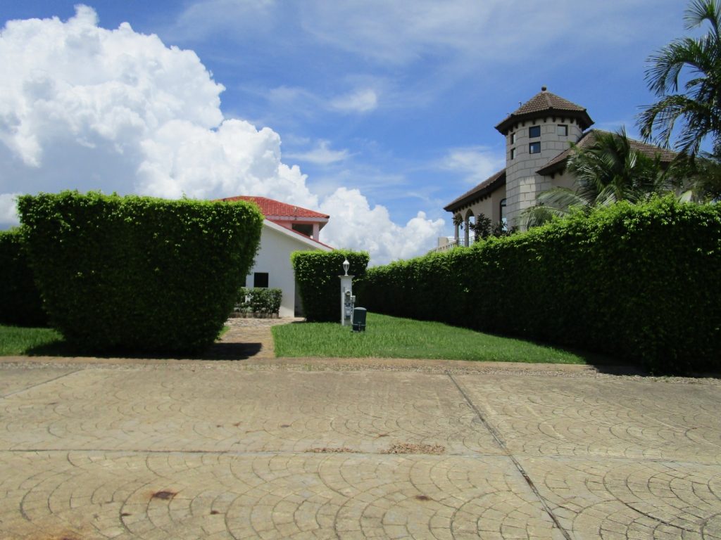 Location - Belize Bank