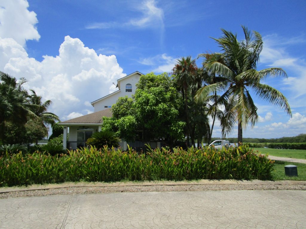 Location - Belize Bank