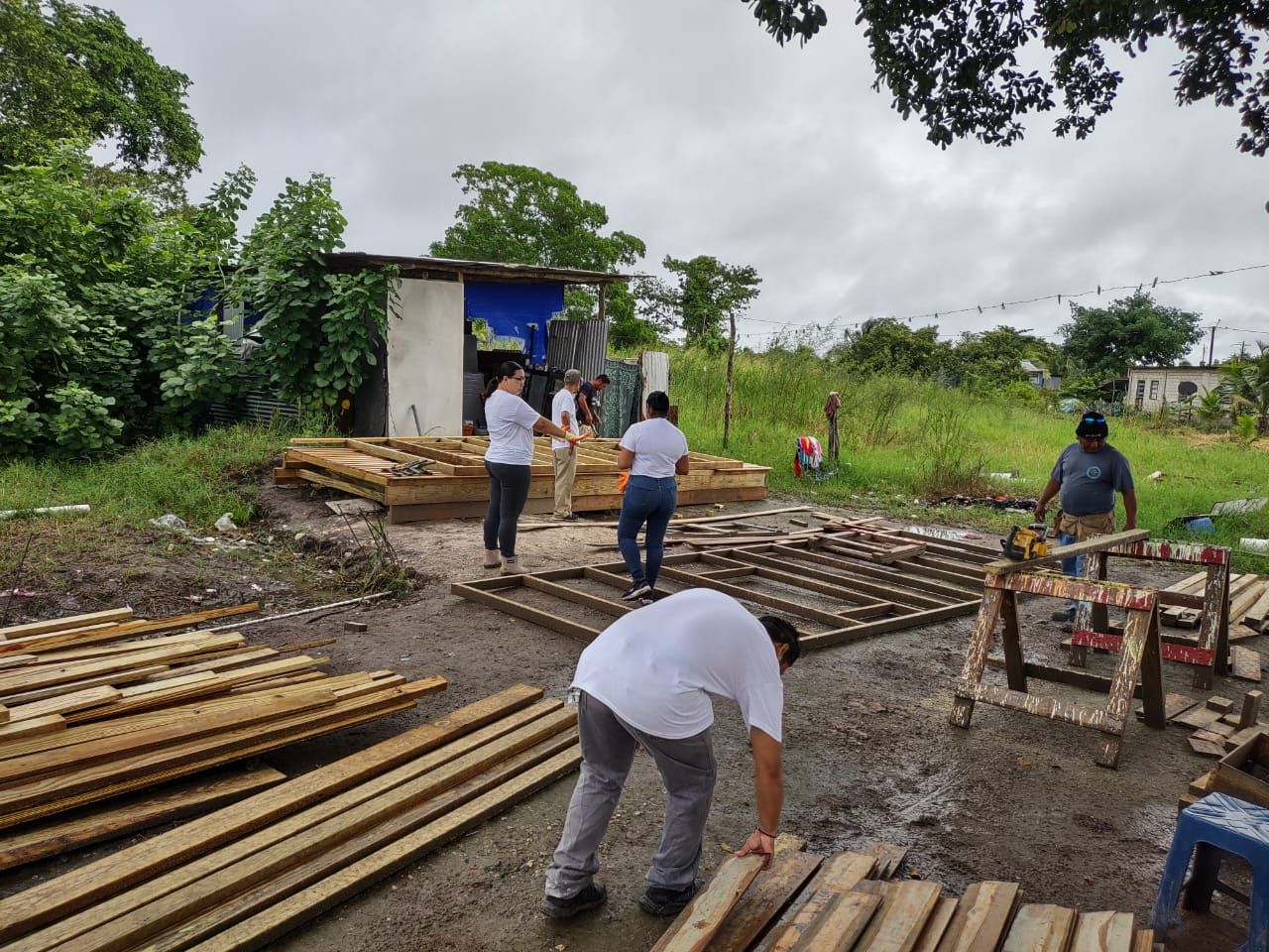 2023 HAND IN HAND HOUSE BUILD - Belize Bank